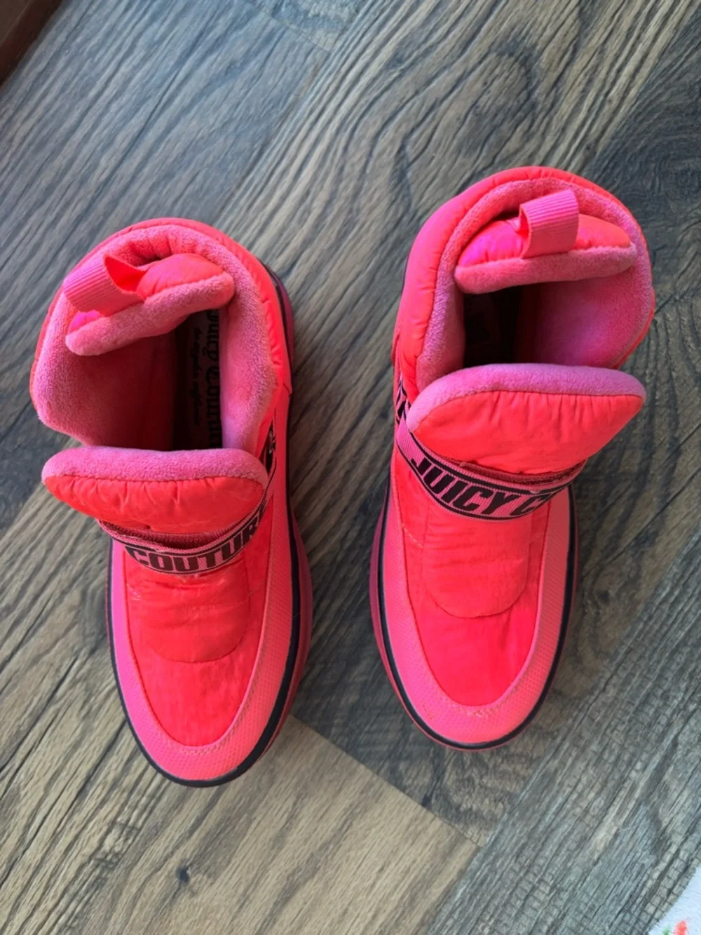 Juicy Couture | Shoes | Juicy Couture Vibrant Pink Platform Sneakers ...